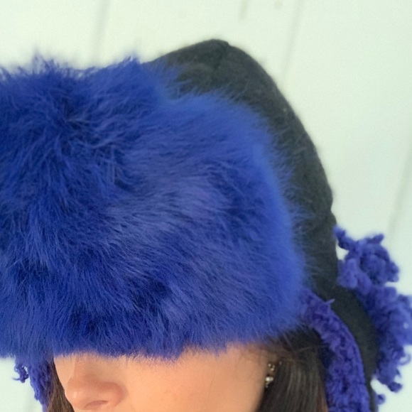 HÚFUR SEM HLÆJA | Accessories | Hfur Sem Hlja Blue Fur Hat | Poshmark